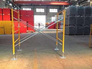 Barra diagonal "X" de ferro para andaimes | Fabricante | ETW International